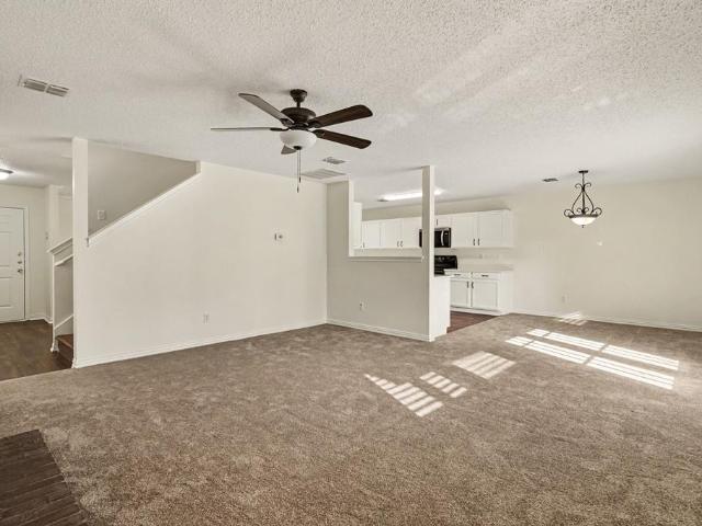 1404 Sunflower Court