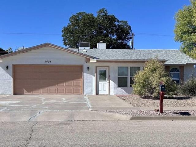 1404 S Twenty First St, Artesia, NM 88210
