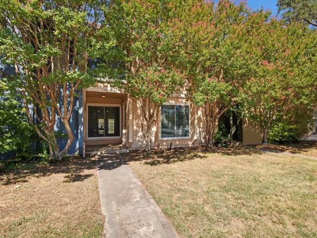 1404 Sombre Vista Drive
