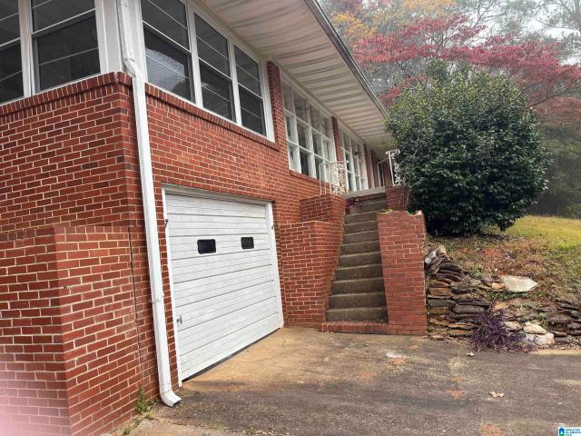 1404 Springhill Drive
