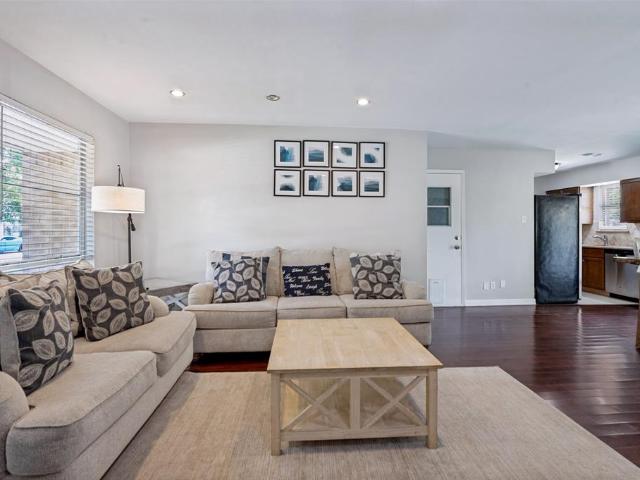 1404 Timberlake Circle