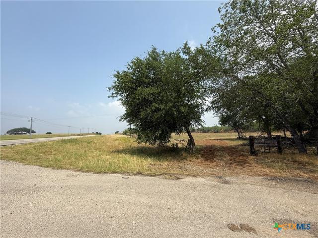 1404 US Highway 87