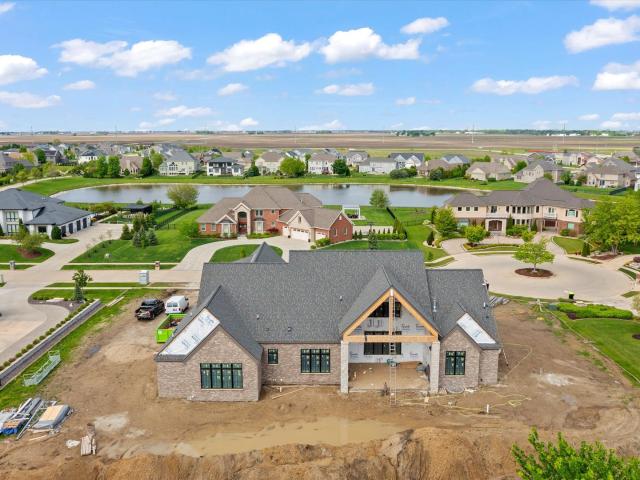 1404 Wyndemere Point Drive