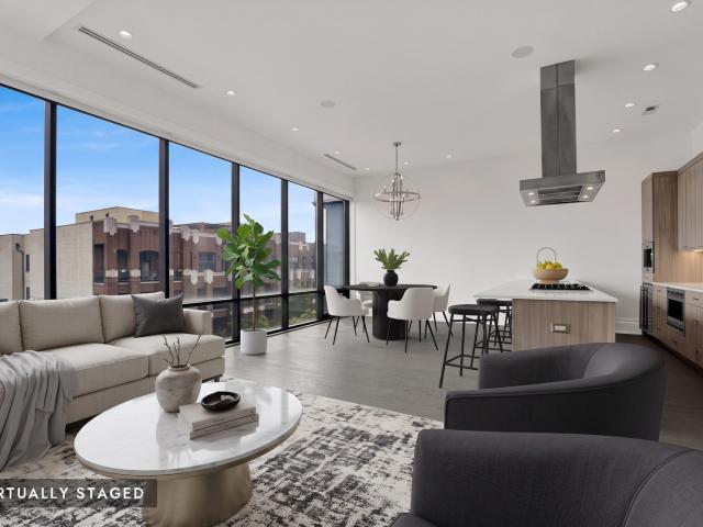 1404 W Chicago Avenue # 4