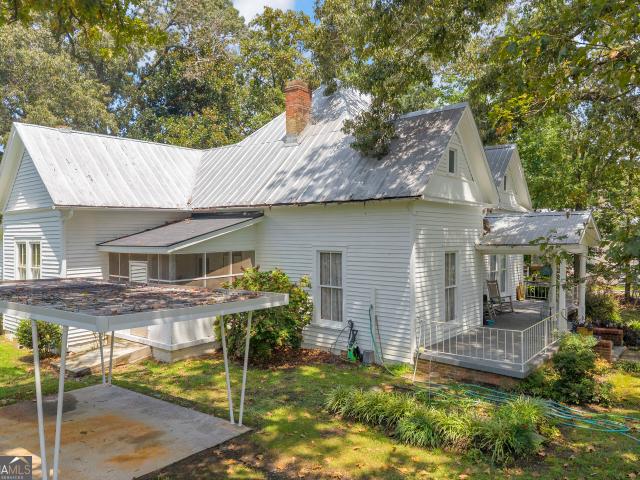 1404 W Main Street