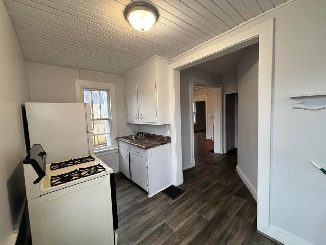 1404 W Michigan Avenue # 4