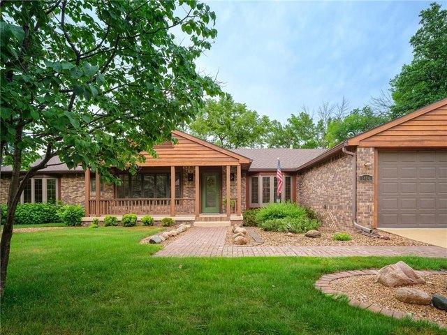 1404 Woodland Dr SW, Rochester, MN 55902