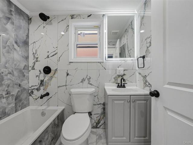 140 51 th St, Jamaica, NY 11434