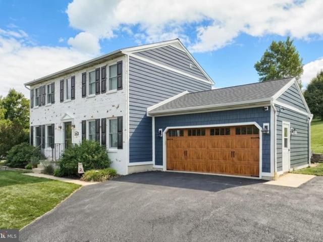 14057 Line Rd, New Freedom, PA 17349