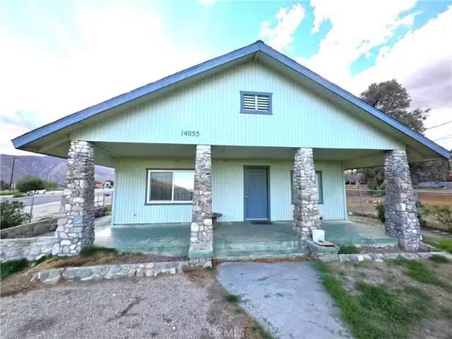 14055 PALM ST, CABAZON, CA 92230