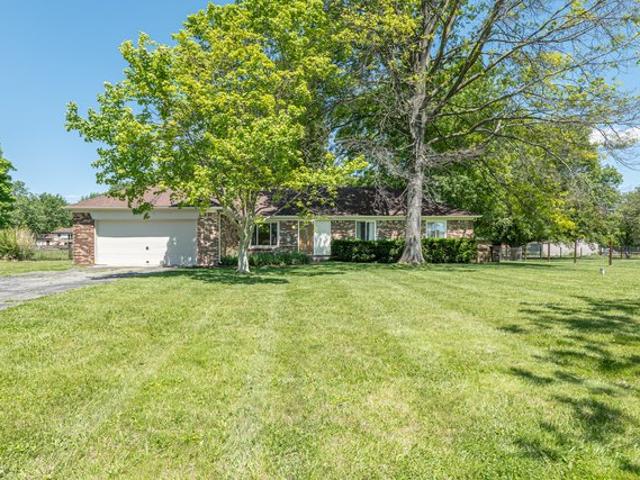 1405 Maria Ln, Avon, IN 46123