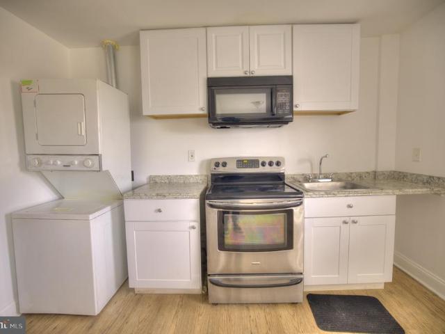 1405 N Decker Avenue # 2