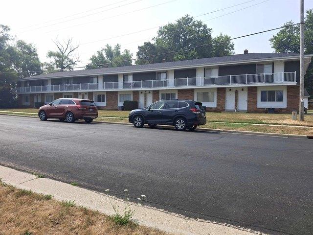 1405 Oconomowoc Ave, Watertown, WI 53094
