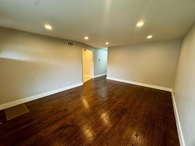 1405 Antonio Lane