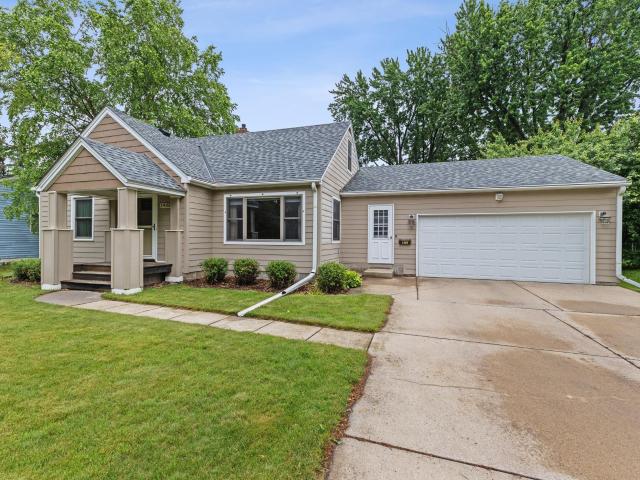 1405 Belmont Lane W