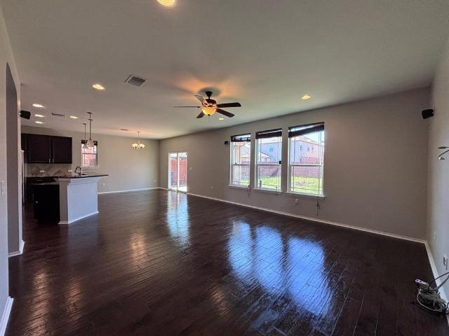 1405 Berlin Ln