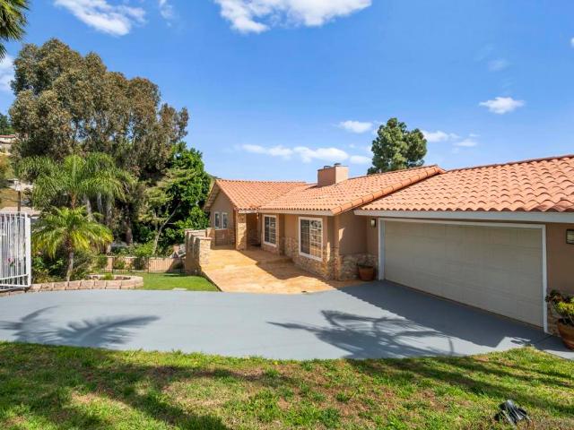 1405 Cuyamaca Ave