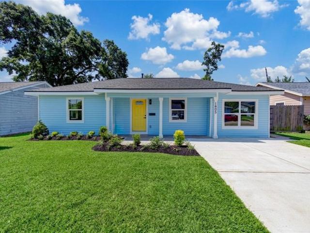 1405 Cactus St, Pasadena, TX 77506