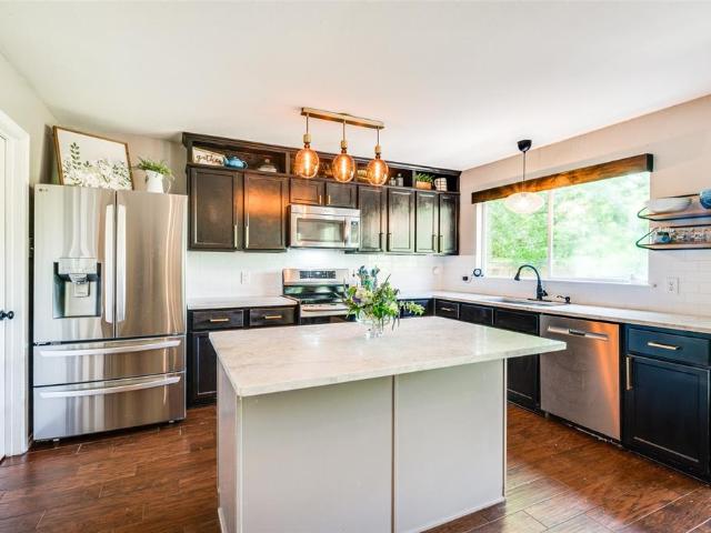 1405 Cardinal Way, Aubrey, TX 76227 | MLS #20944 | Compass