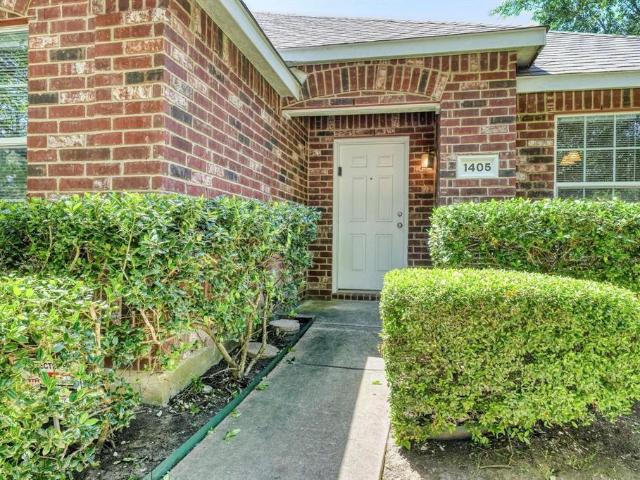 1405 Cedar Springs Drive