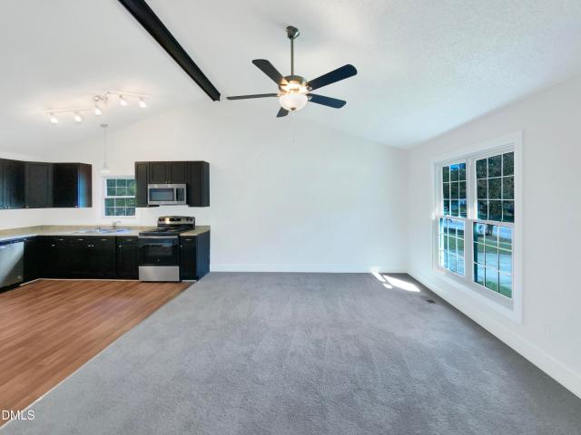 1405 Cross Link Road
