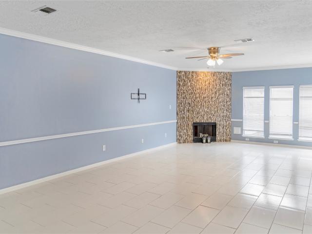 1405 El Camino Village Drive