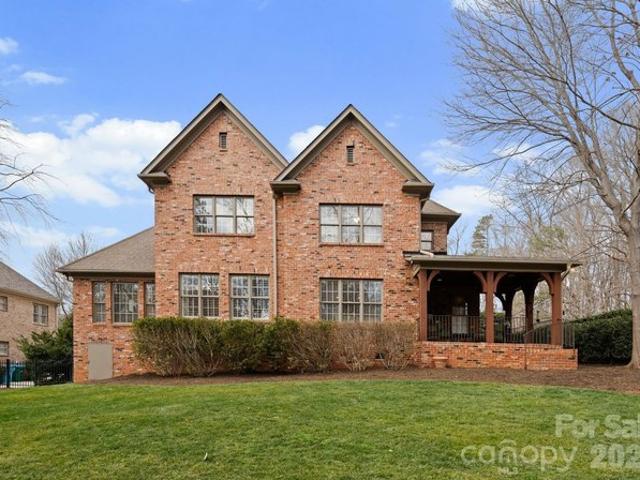 1405 Elmsford Ln, Matthews, NC 28105