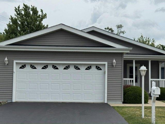 1405 Equestrian Dr Unit 1109, Grayslake, IL 60030