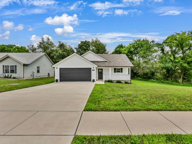 1405 Fredrick Dr