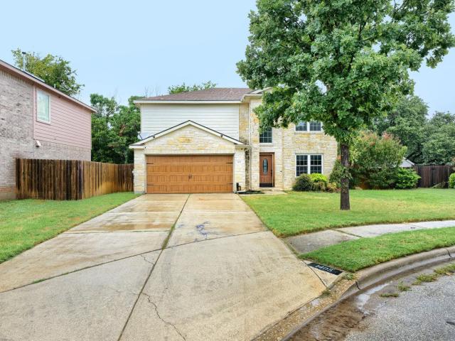 1405 Hawk Dr
