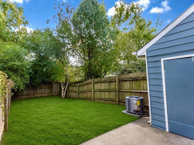 1405 Kennesaw Trace NW