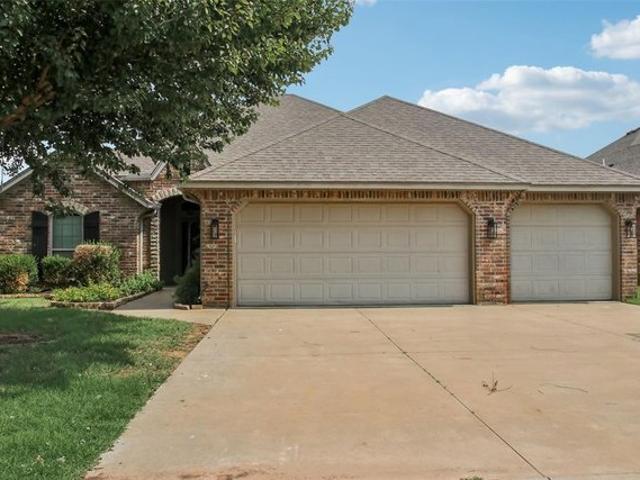 1405 Luke Ln, Norman, OK 73072