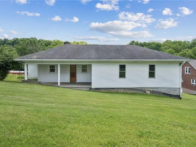 1405 Park Ave, Washington, PA 15301
