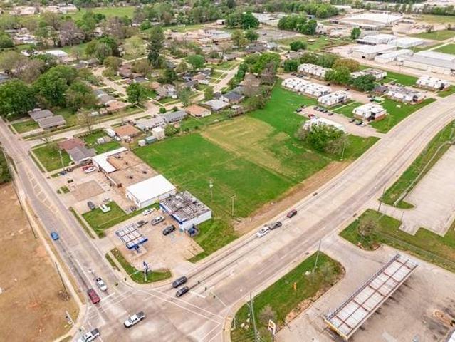 1405 Swan Lake Rd, Bossier City, LA 71111 | MLS #21218