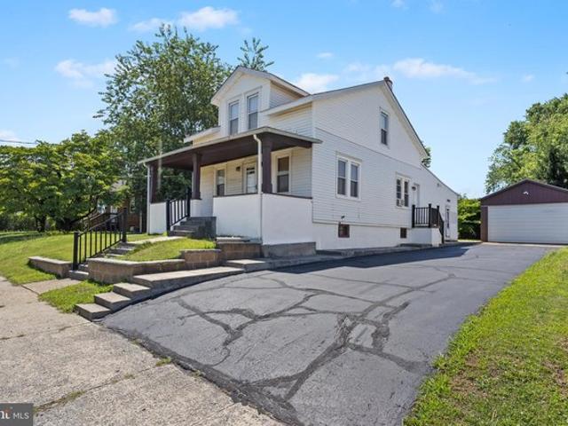 1405 S Olden Ave, Hamilton, NJ 08610