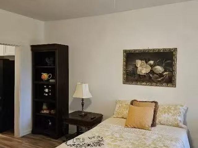 1405 S Perry St #D, Montgomery, AL 36104 MLS# 566992