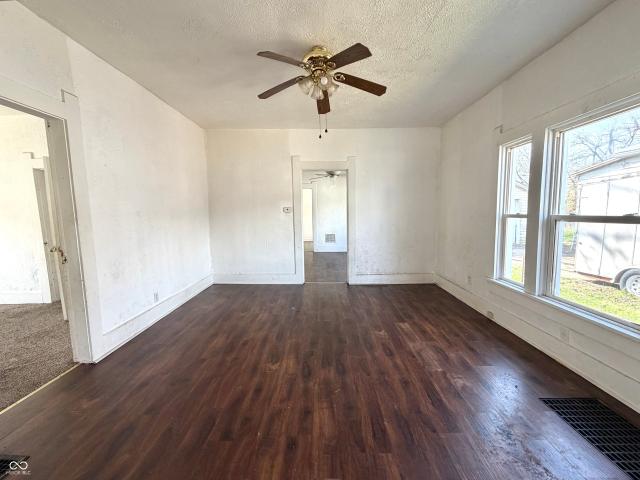 1405 W 4th Street