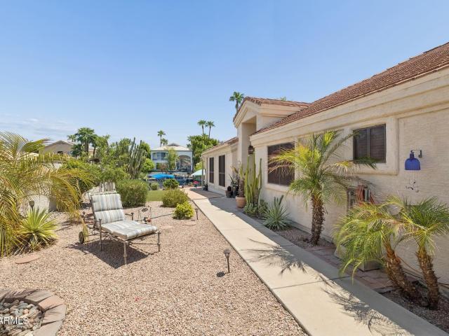 1405 w lake mirage court