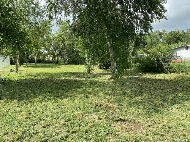 1405 W Springer St Lot 13, Beeville, TX 78102