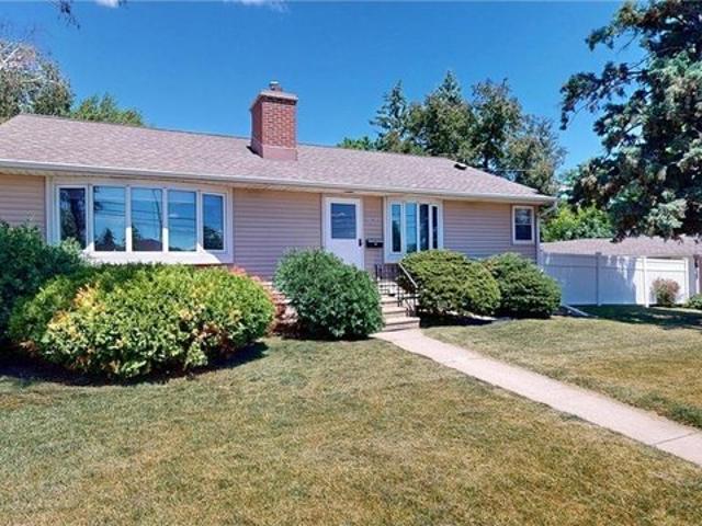 1405 14th St NW, Rochester, MN 55901