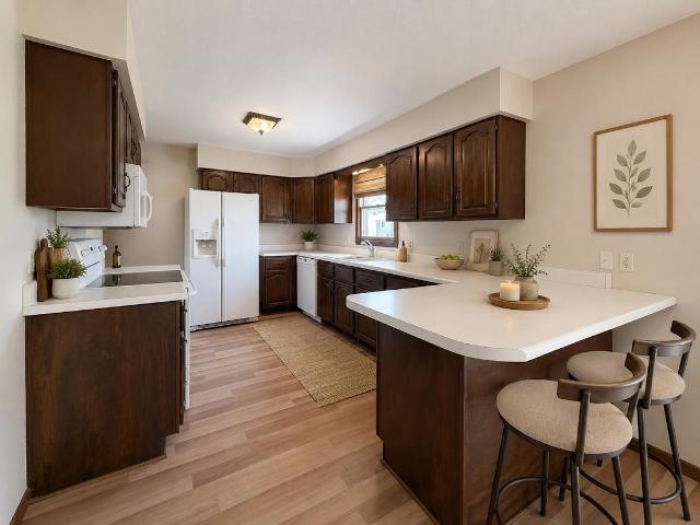 1405 11Th Avenue W
