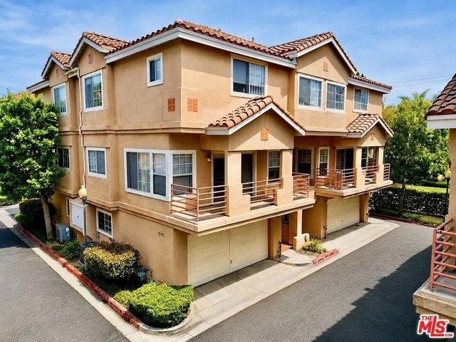 14063 Lemoli Ave, Hawthorne, CA 90250