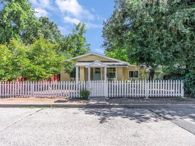 1406 Myrtle St, Calistoga, CA 94515