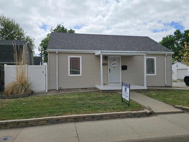 1406 Main St, Hays, KS 67601