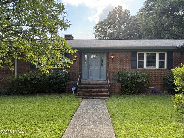 1406 Maplewood Dr, Macon, GA 31210
