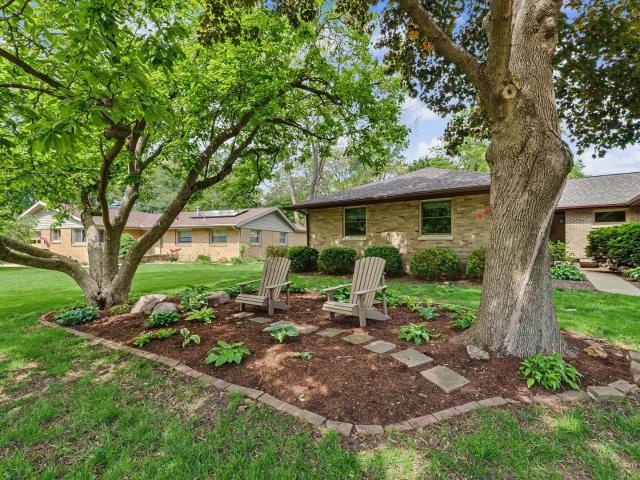 1406 Maywood Drive
