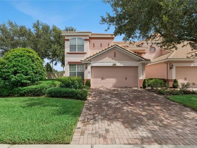 1406 Milledge Ln, Davenport, FL 33896