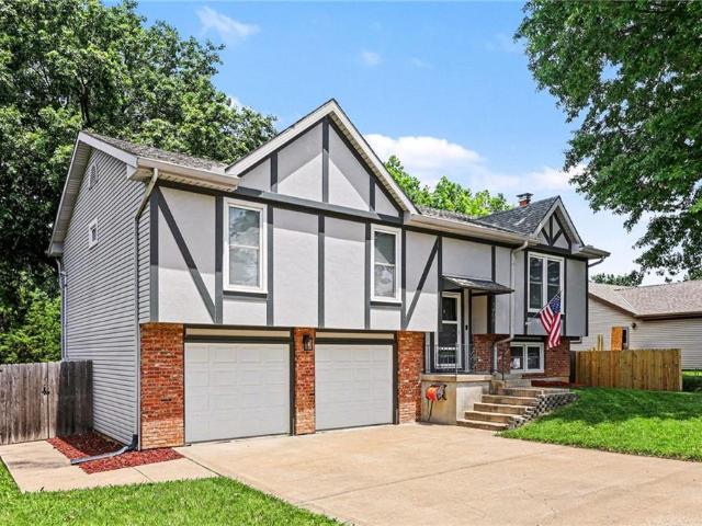 1406 N Mart Way Drive