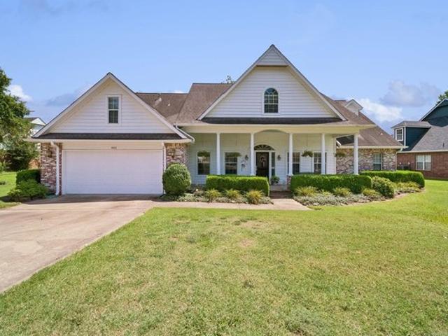 1406 NE Oakridge Dr, Claremore, OK 74017