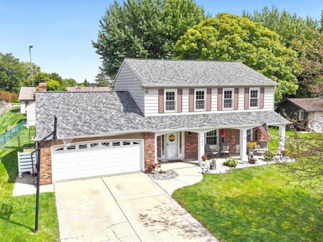 1406 Cherry Ln, Auburn, IN 46706